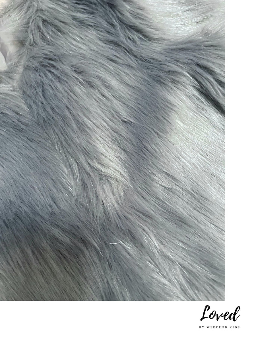 Jenisis Faux Fur Coat (Loved) – Weekend Kids